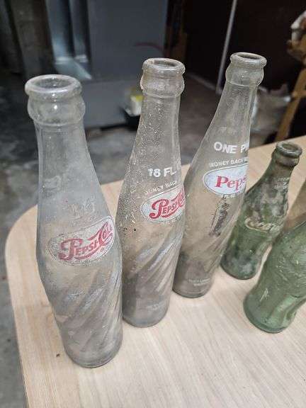 Pepsi & Coke Bottles - Baer Auctioneers - Realty, LLC