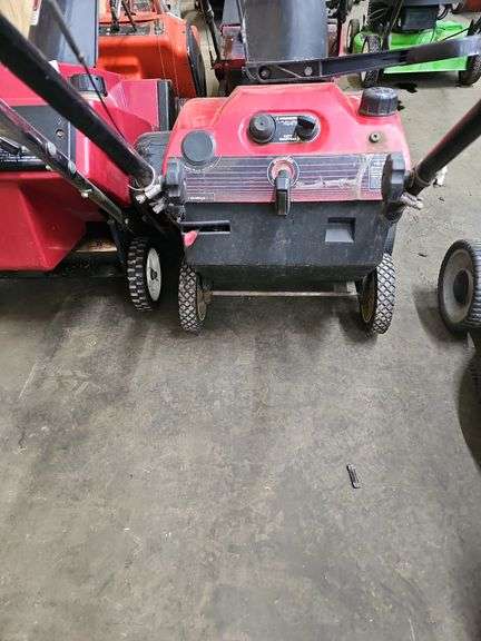 Snapper LE 19 Snow Blower - Baer Auctioneers - Realty, LLC