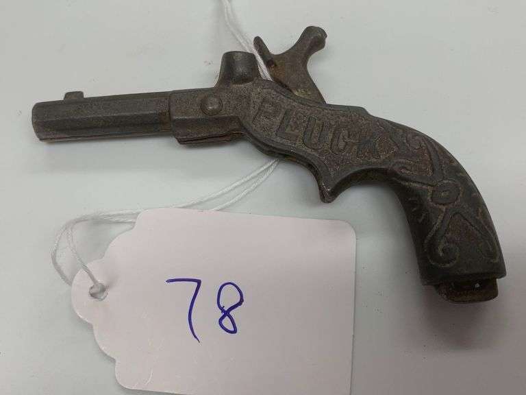 Stevens ~ "Pluck" 1890's Miniature Cast Iron Cap Gun 3.5" Long - Baer ...