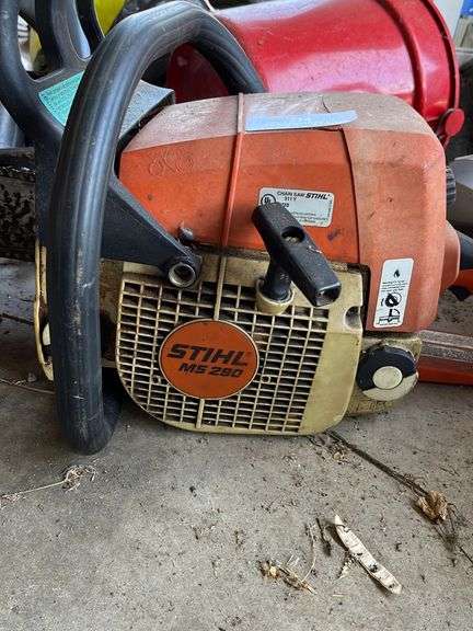 Stihl MS 290 Chainsaw - Baer Auctioneers - Realty, LLC