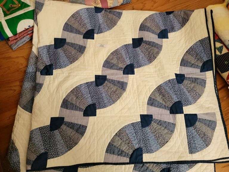 Hand Made Grandmother's Fan Quilt Pattern in Blue & White-Approx Full ...