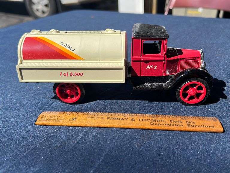 Ertl 1931 Hawkeye Flying J Tanker Truck - Baer Auctioneers - Realty, LLC
