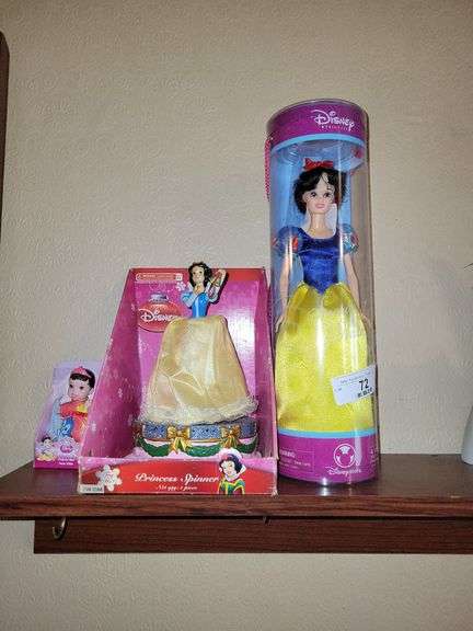 Snow White Princess Spinner, Snow White Doll, Misc. - Baer Auctioneers ...