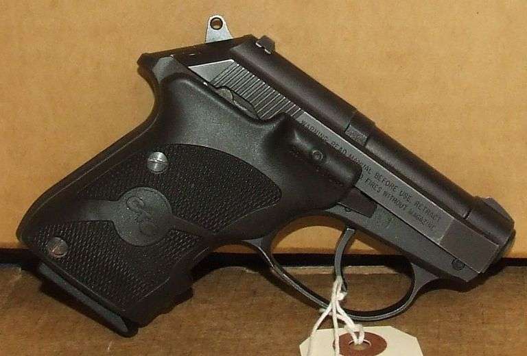 Beretta 3032 Tomcat 32 ACP Pistol - Baer Auctioneers - Realty, LLC