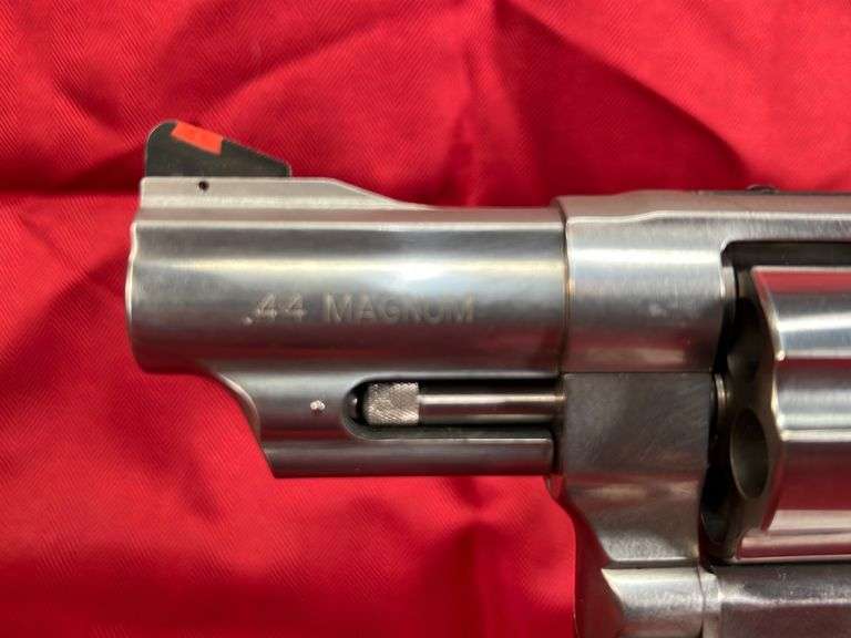 Smith & Wesson M629-6 44 Mag Revolver - Baer Auctioneers - Realty, LLC