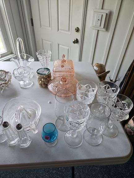 Pink & Clear Glass - Baer Auctioneers - Realty, LLC
