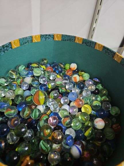 Box of Marbles - Baer Auctioneers - Realty, LLC