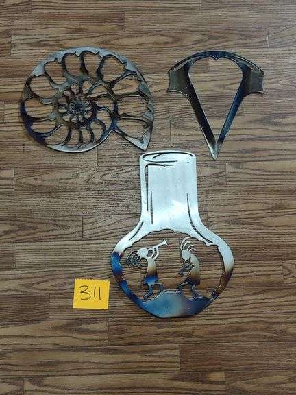 Metal Art Laser Cut 3pcs with Pot Figures - Baer Auctioneers - Realty, LLC