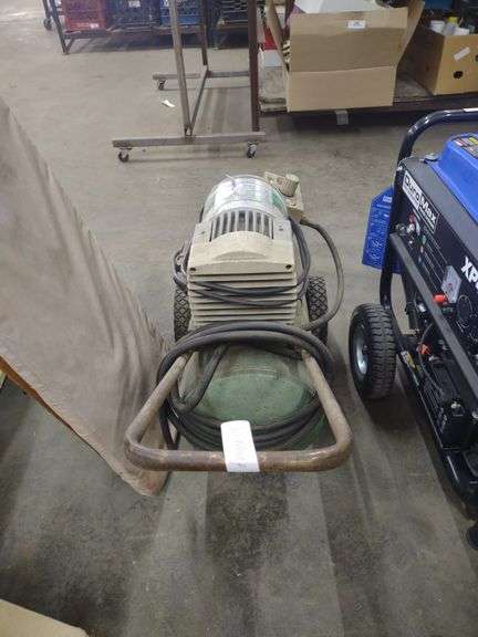 Air Compressor - Baer Auctioneers - Realty, LLC