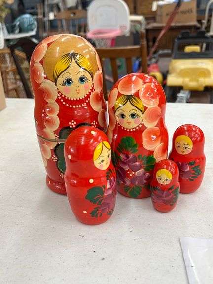 Set of Vintage Russian Nesting Dolls - Baer Auctioneers - Realty, LLC