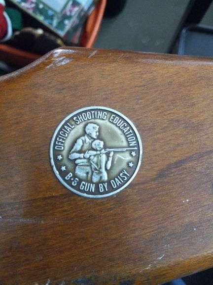 Official Shooting BB Gun W/ BBs - Baer Auctioneers - Realty, LLC