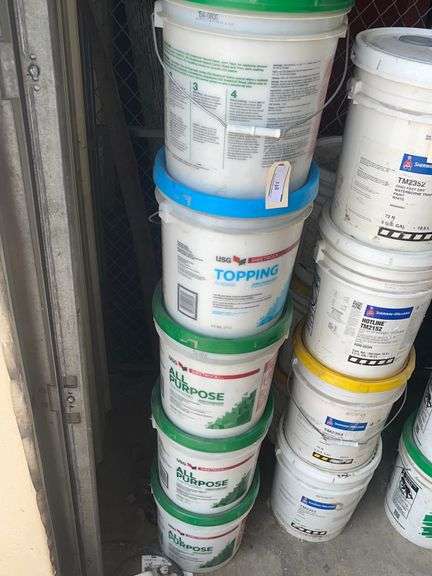 5 Buckets of Sheet Rock Mud - Baer Auctioneers - Realty, LLC