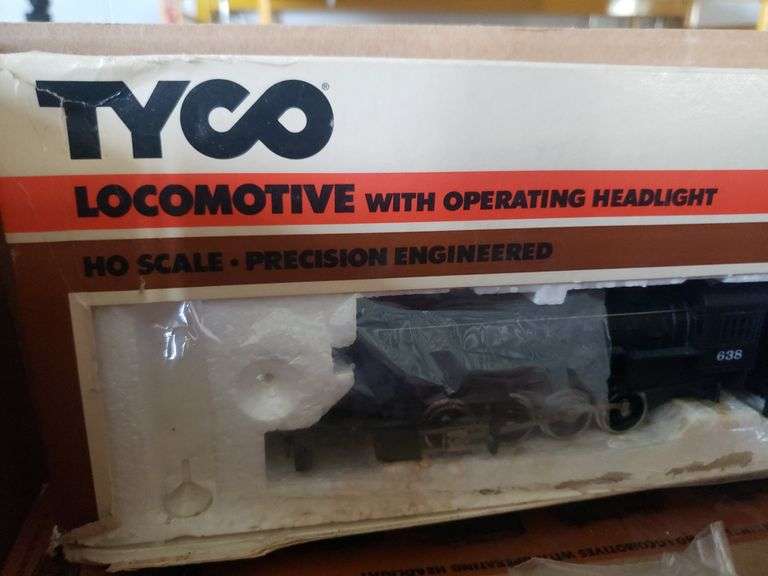 Tyco Locomotive And Train Set Accessories - Baer Auctioneers - Realty, LLC