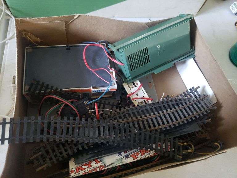 Train Set Tracks And Parts Baer Auctioneers Realty Llc
