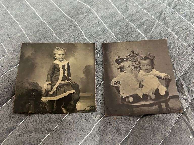 2 Antique Tin Type Photos - Baer Auctioneers - Realty, LLC