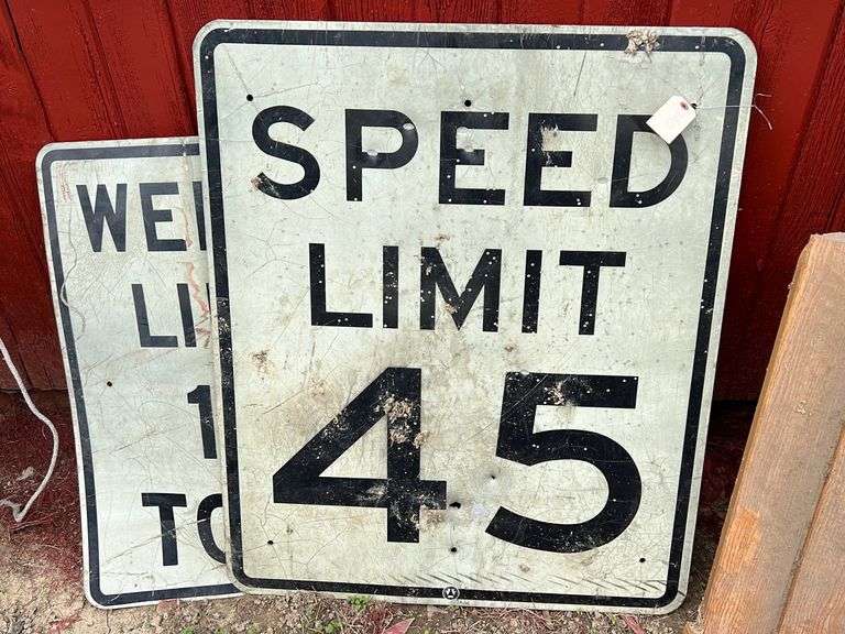 Speed Limit Sign, Weight Limit Sign - Baer Auctioneers - Realty, LLC