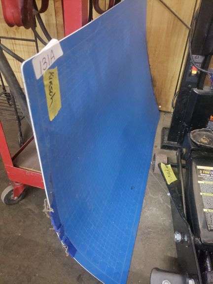 Large Bench Top Work Surface w/ Measurements - Baer Auctioneers ...
