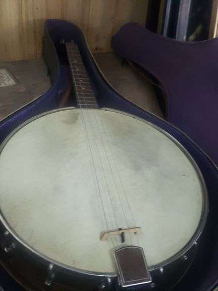 Presto 4 String Banjo With Case - Baer Auctioneers - Realty, LLC