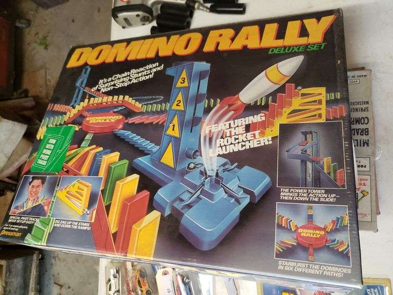 Vintage Board Games, Concentration, The Restless Gun, Domino Rally ...