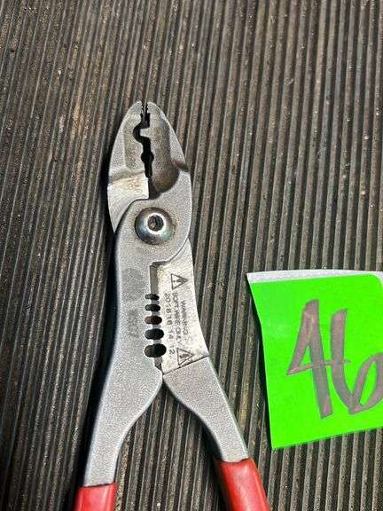 MAC Wire Stripper - Baker Auctions & Real Estate, LLC