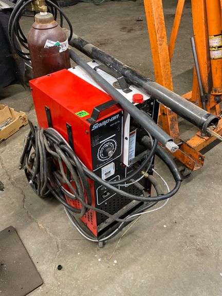 Snap-On Welder, Rods, and Tank - Baker Auctions & Real Estate, LLC
