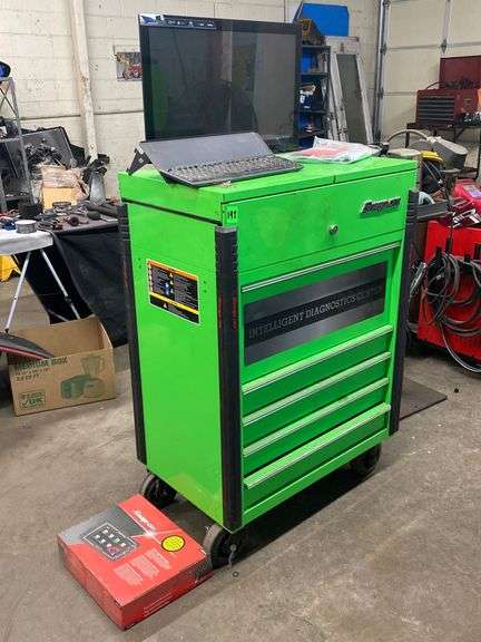 Snap-On Intelligent Diagnostic Center - Baker Auctions & Real Estate, LLC