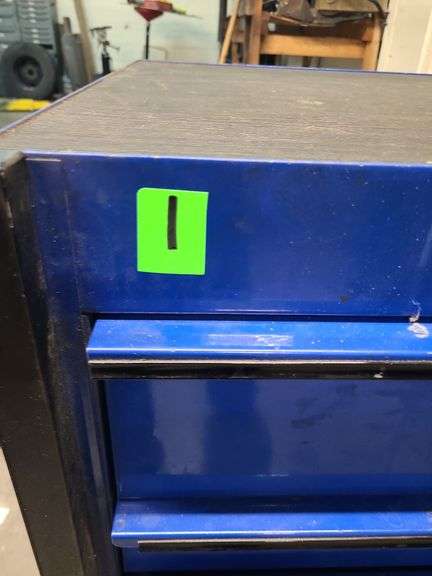 Snap-on Blue tool box - Baker Auctions & Real Estate, LLC