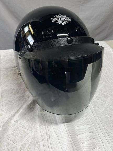 Harley Davidson Medium Helmet & Helmet Dust Bag - Baker Auctions & Real ...