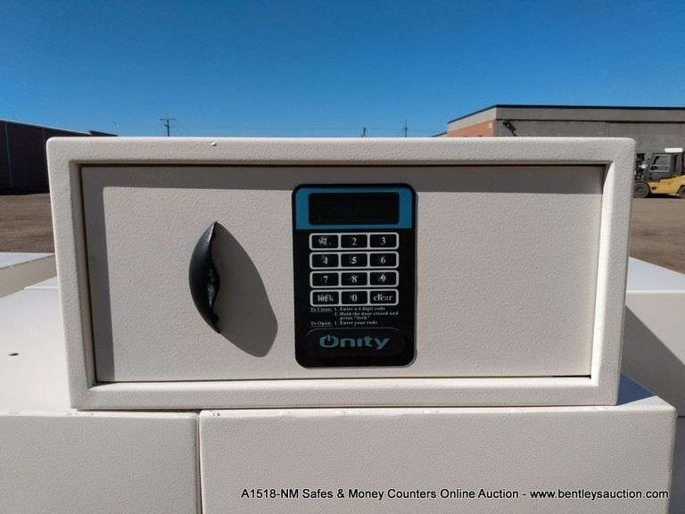 UNITY SF4LRWNNHN DIGITAL COMBO SAFE **COMBO UNKNOWN** - Bentley ...