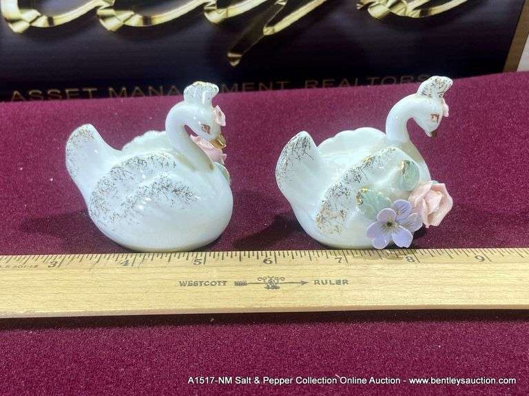CERAMIC SALT & PEPPER SWAN, 2" TALL - Bentley & Associates, LLC