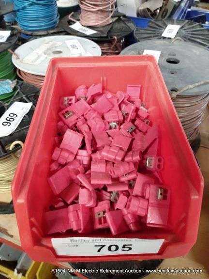 BIN: ASSORTED WINGED WIRE CONNECTORS - Bentley & Associates, LLC