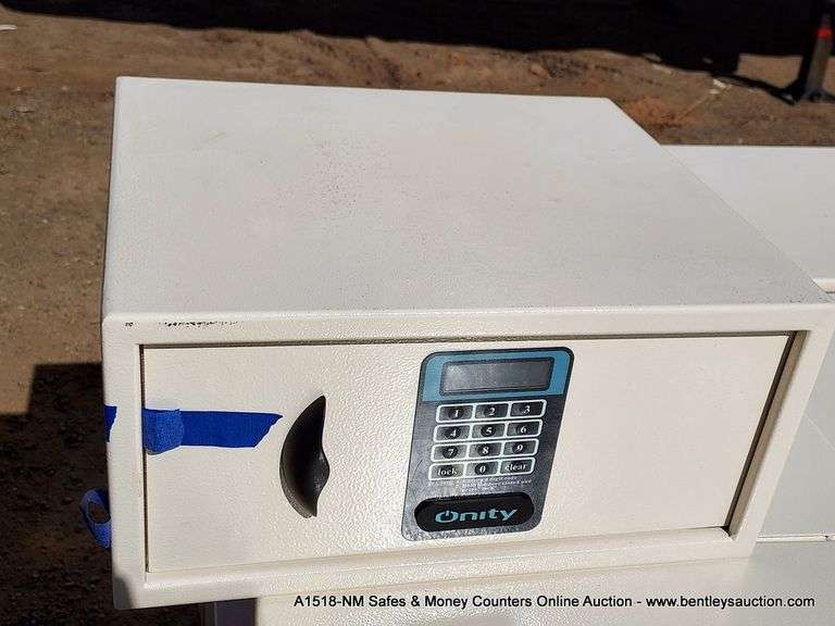 UNITY SF4LRWNNHN DIGITAL COMBO SAFE **COMBO UNKNOWN** - Bentley ...