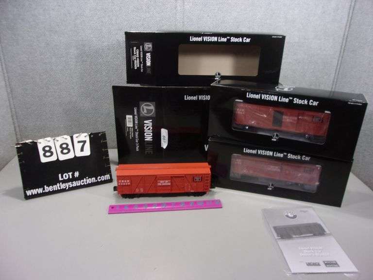 LIONEL VISION LINE 2026840 CB&Q VISION STOCK CAR 3-PACK - Bentley ...