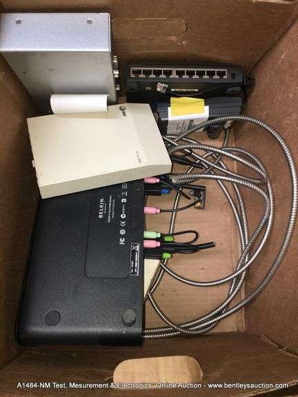 BOX: ASSORTED ELECTRONICS - Bentley & Associates, LLC