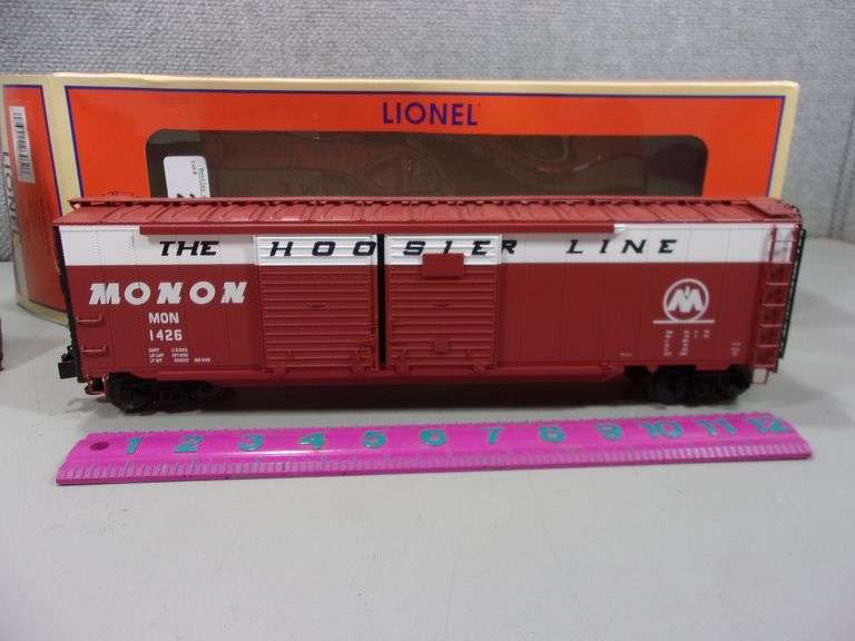 LIONEL 1926462 MONON 50' BOXCAR #1426 - Bentley & Associates, LLC