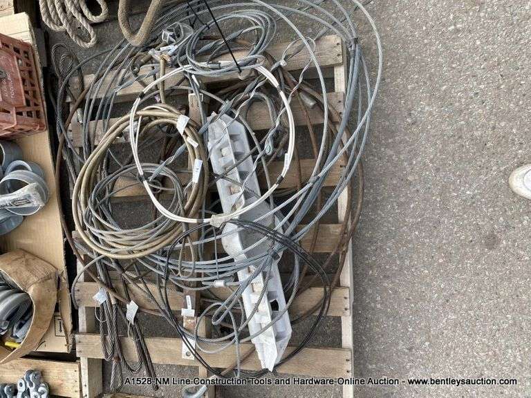PALLET: ASSORTED HEAVY DUTY CABLES & PARTS - Bentley & Associates, LLC