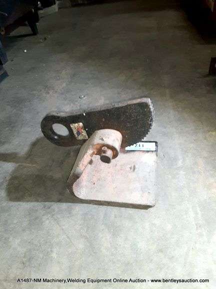 RENFROE HR HORIZONTAL LIFT - Bentley & Associates, LLC