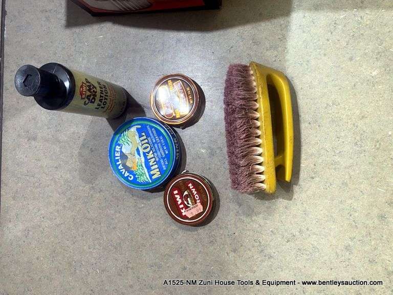 BOX: BOOT & SHOE POLISH - Bentley & Associates, LLC