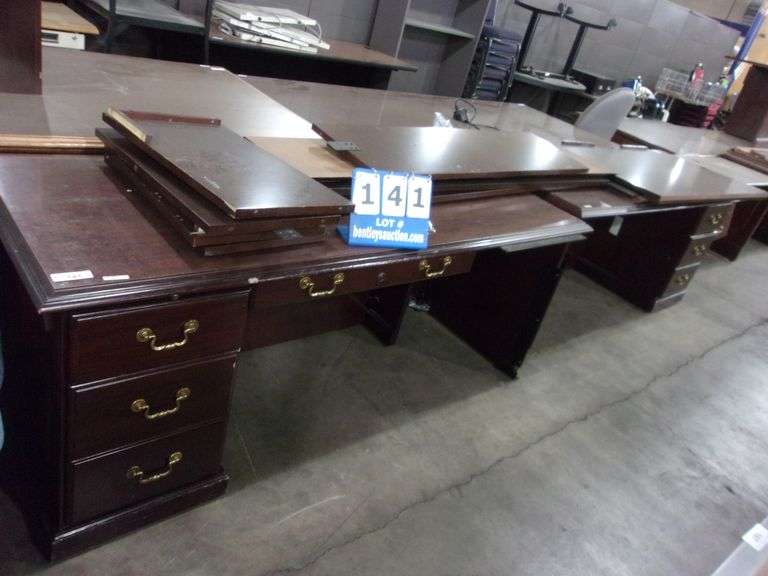 WOODEN DESK - **CHIP IN WOOD** - Bentley & Associates, LLC