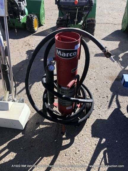 MARCO BLAST MACHINE W/ MOISTURE SEPERATOR - Bentley & Associates, LLC