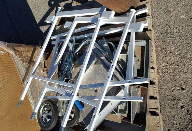 PALLET: ASSORTED METAL HARDWARE - Bentley & Associates, LLC