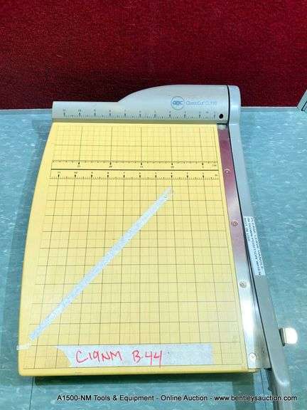 GBC CLASSIC CUT CL320 PAPER CUTTER - Bentley & Associates, LLC