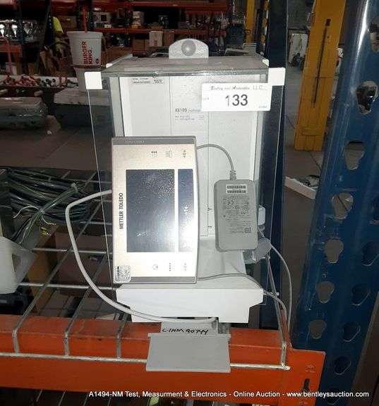 METTLER TOLEDO XS105 DUAL RANGE SCALE - Bentley & Associates, LLC