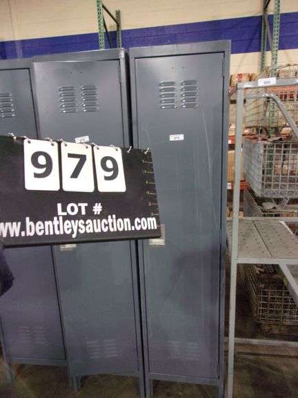 EDSAL SINGLE DOOR PERSONAL LOCKER - Bentley & Associates, LLC