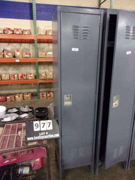 EDSAL SINGLE DOOR PERSONAL LOCKER - Bentley & Associates, LLC