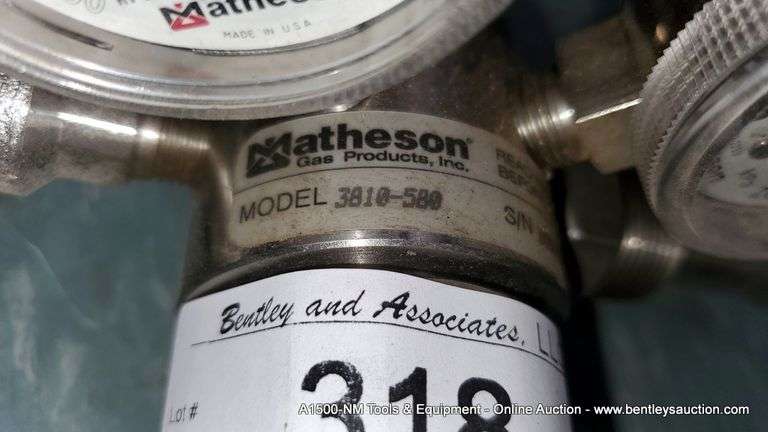 MATHESON 3810-580 COMPRESSED GAS REGULATOR - Bentley & Associates, LLC