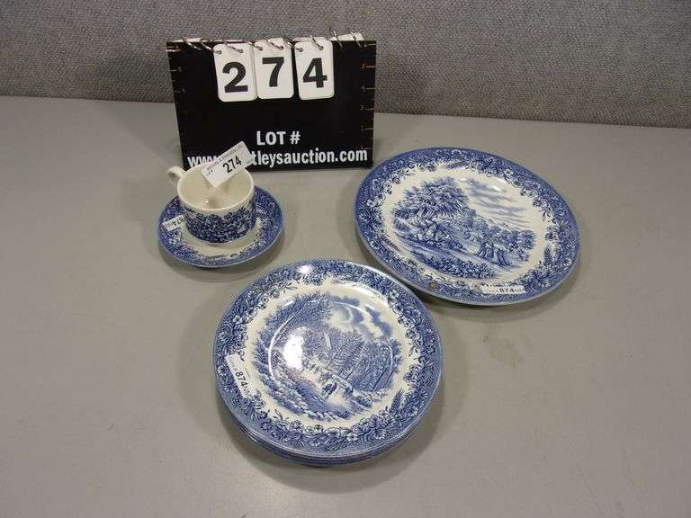 LOT: 6-CHURCHILL ENGLAND PLATES & 1-TEACUP-BLUE & WHITE - Bentley ...