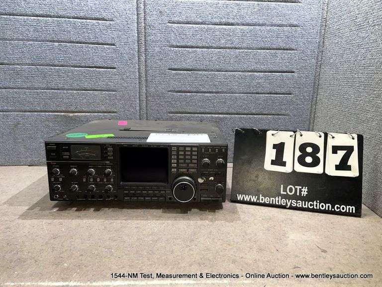 ICOM IC-R9000 COMMUNICATIONS RECEIVER - Bentley & Associates, LLC