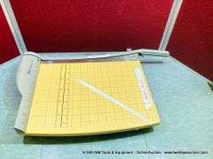 GBC CLASSIC CUT CL320 PAPER CUTTER - Bentley & Associates, LLC