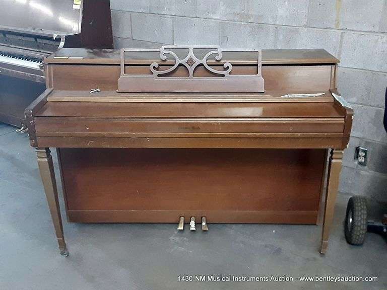 WULITZER MELVILLE CLARK UPRIGHT PIANO - Bentley & Associates, LLC